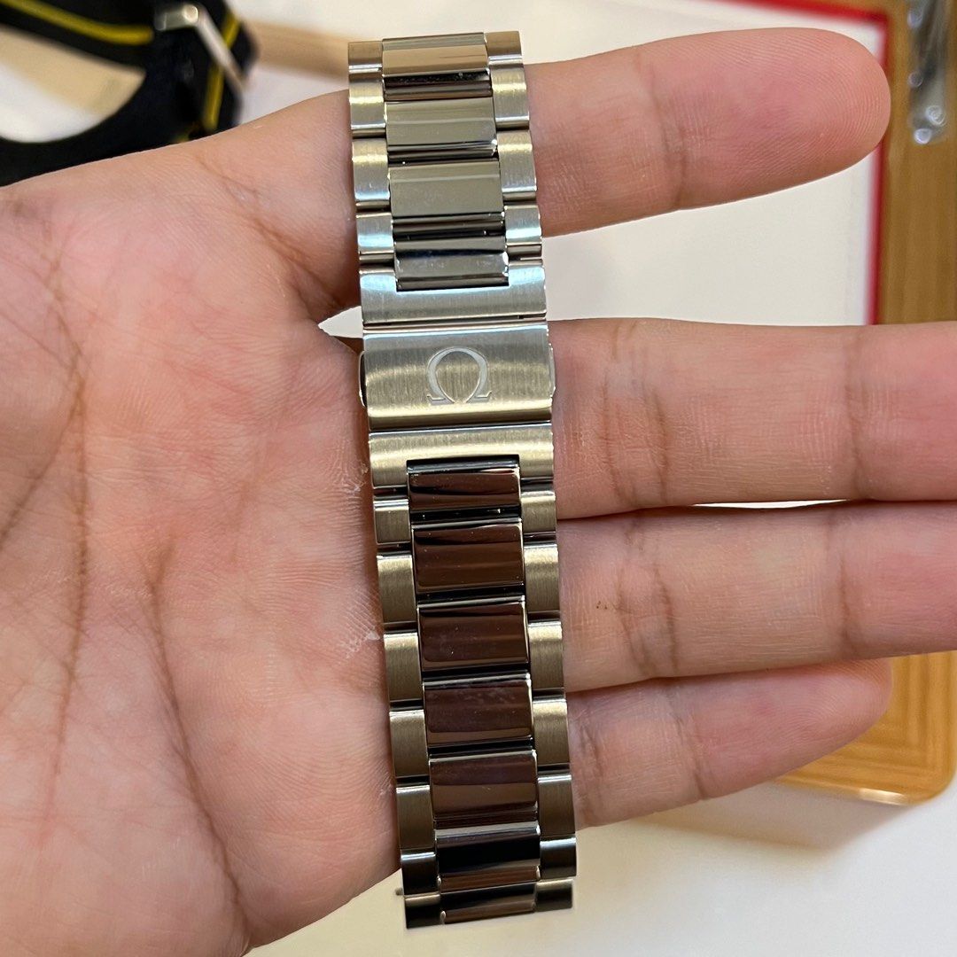 Omega Aqua terra bumble bee, Luxury, Watches on Carousell