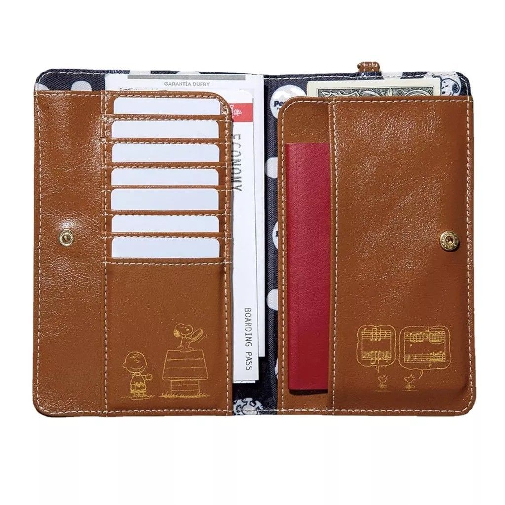 Peanuts snoopy card passport wallet on Carousell