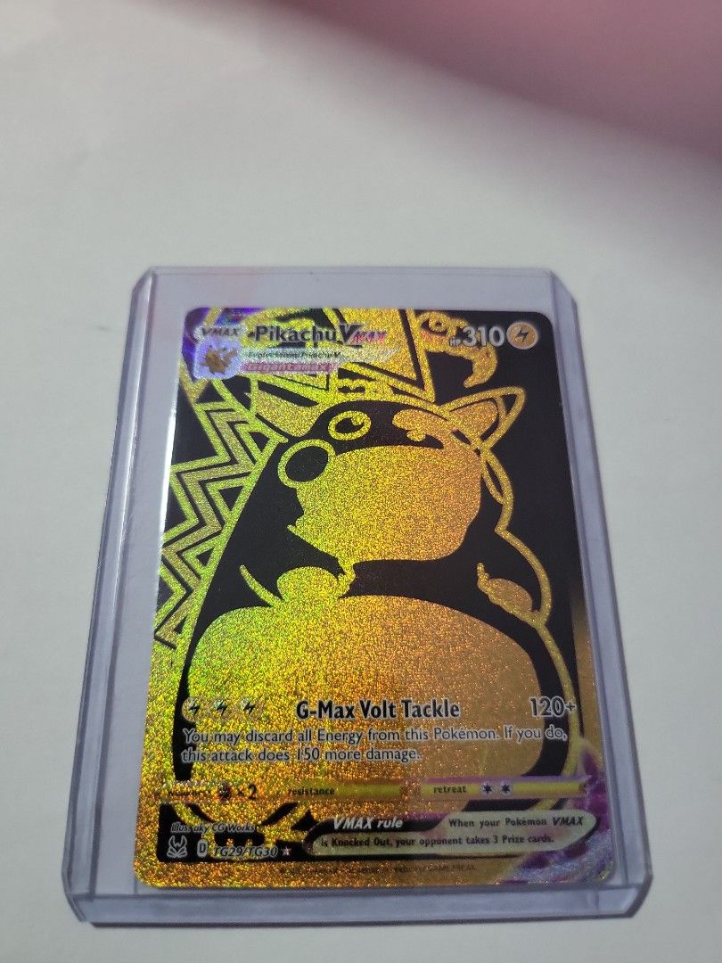 Pikachu vmax, Hobbies & Toys, Toys & Games on Carousell