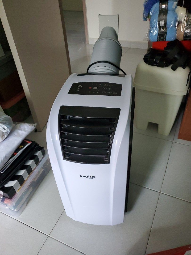 Portable aircon 9000 btu, TV & Home Appliances, Air Conditioners ...