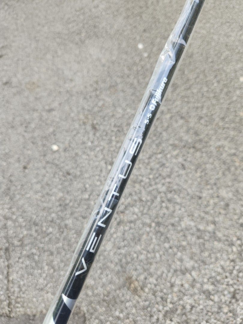 Rare* Fujikura Ventus Black 5S Velocore, Sports Equipment, Sports & Games, Golf on Carousell