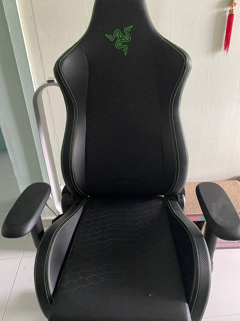 Razer gaming chair, Furniture & Home Living, Furniture, Chairs on Carousell