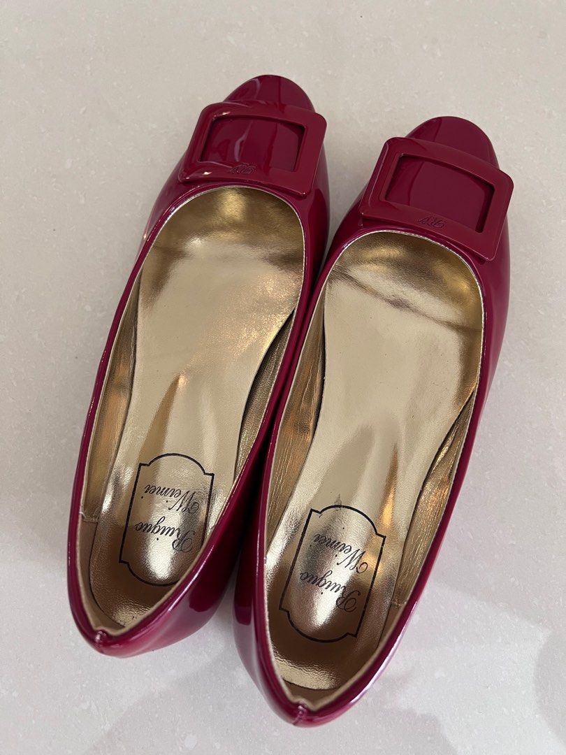 Red flats, Women's Fashion, Footwear, Flats on Carousell