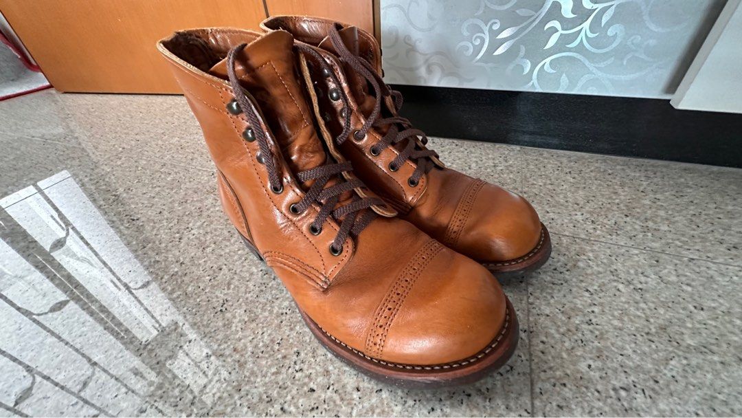 Red wings munson iron ranger, Men's Fashion, Footwear, Boots on Carousell