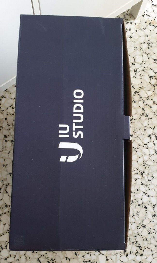 Roronoa Zoro IU studio break series|One piece, Hobbies & Toys, Toys ...