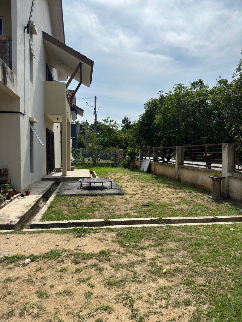 Rumah Corner Lot di Jalan Alam Suria Puncak Alam, Property, For Sale on ...