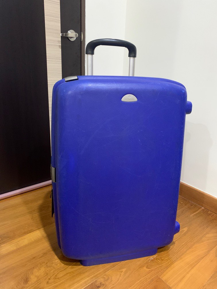 Samsonite Blue Classic large luggage, Hobbies & Toys, Travel, Luggage ...