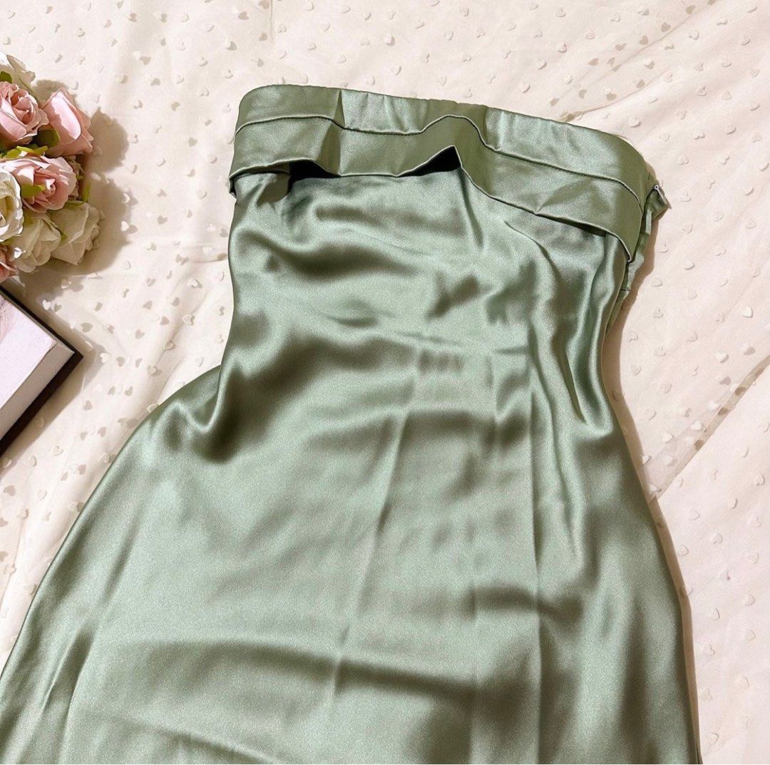 Satin Long Tube Dresses, Women's Fashion, Dresses & Sets, Evening ...