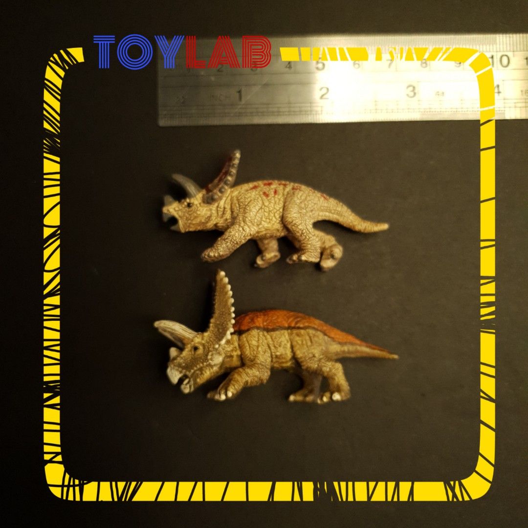 Schleich mini dinosaur set on Carousell