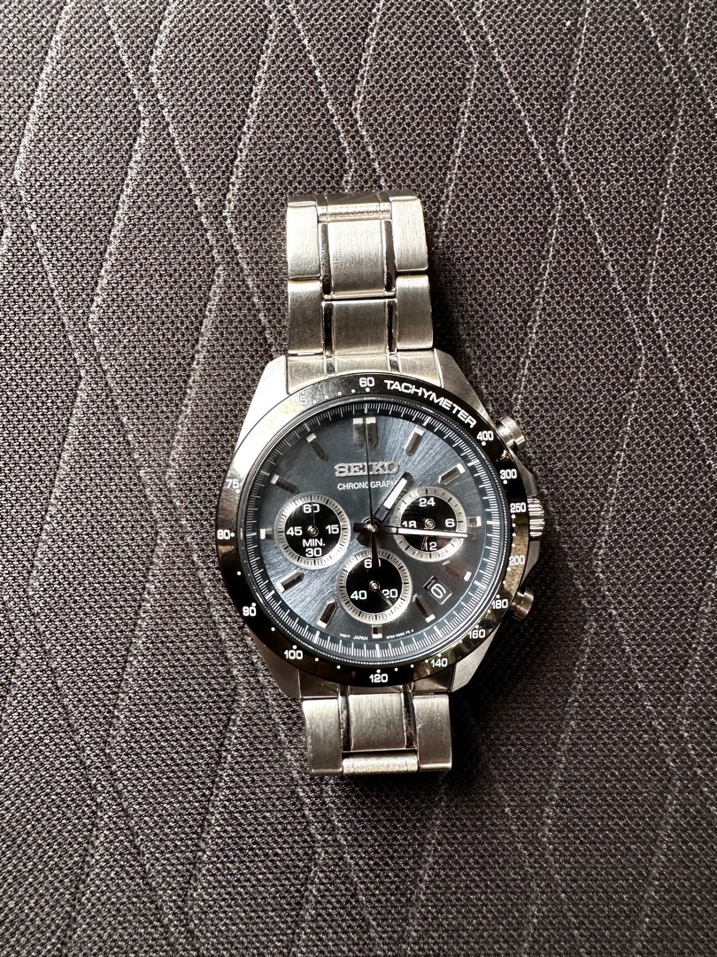 Seiko SBTR027, Men's Fashion, Watches & Accessories, Watches on Carousell