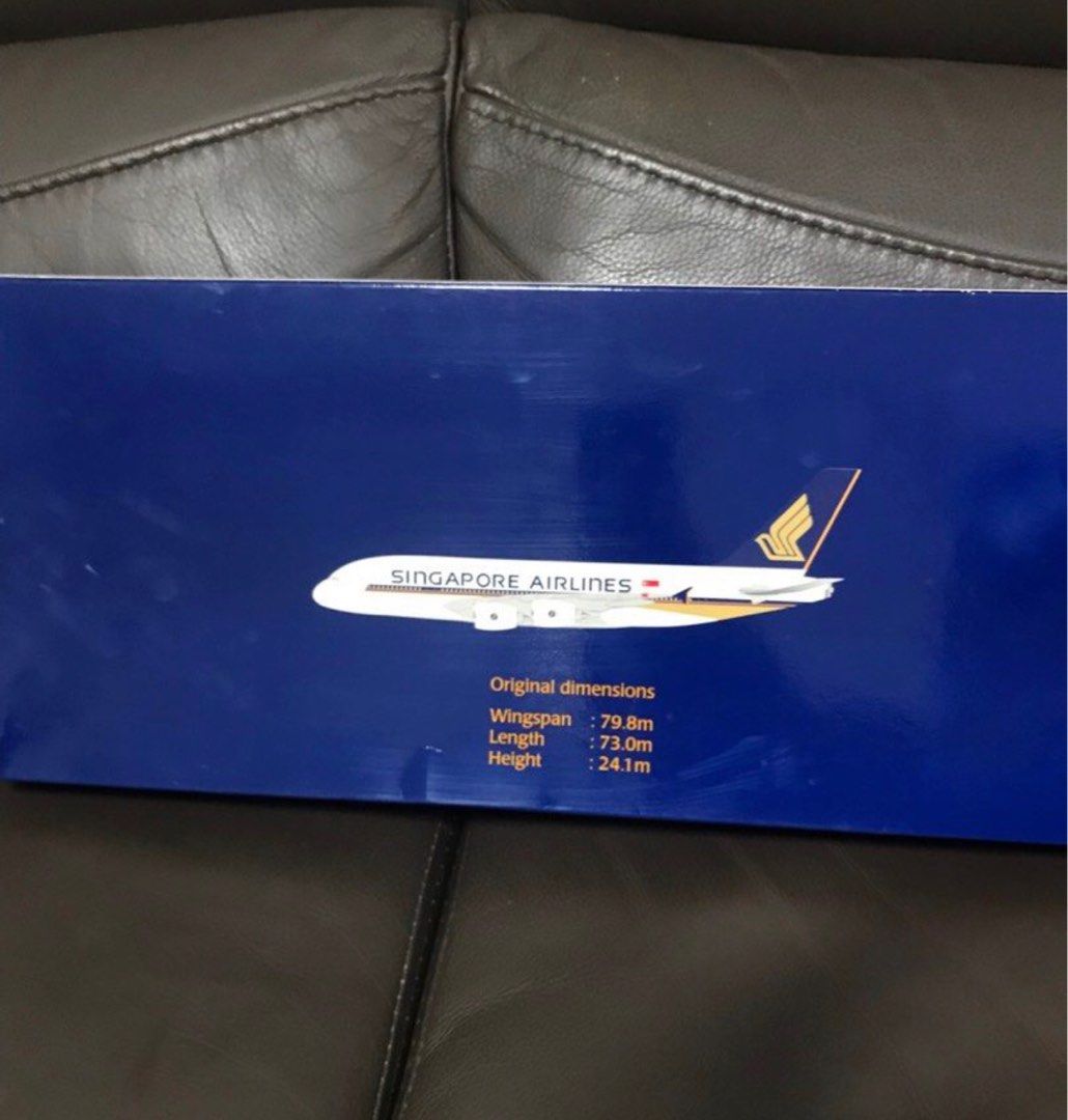 SIA Airbus 380 Model Airplane, Hobbies & Toys, Memorabilia ...