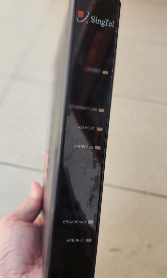 Singtel Router, Computers & Tech, Parts & Accessories, Networking on ...