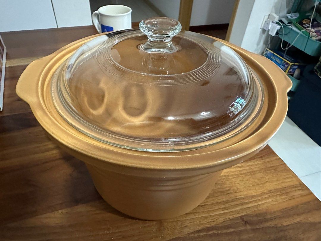 Sona electric Crocker pot, TV & Home Appliances, Kitchen Appliances ...