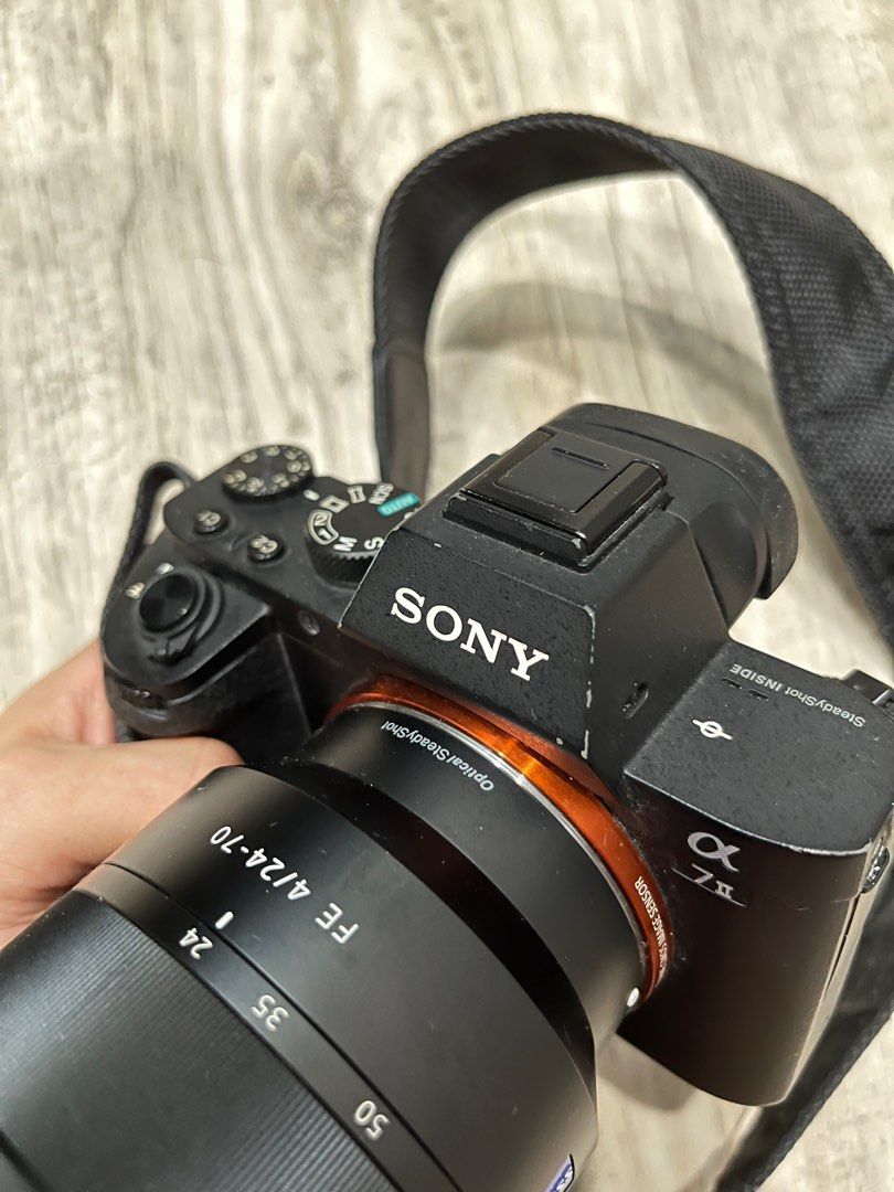 Sony A7ii with FE 24-70mm Zeiss Lens, Photography, Cameras on Carousell