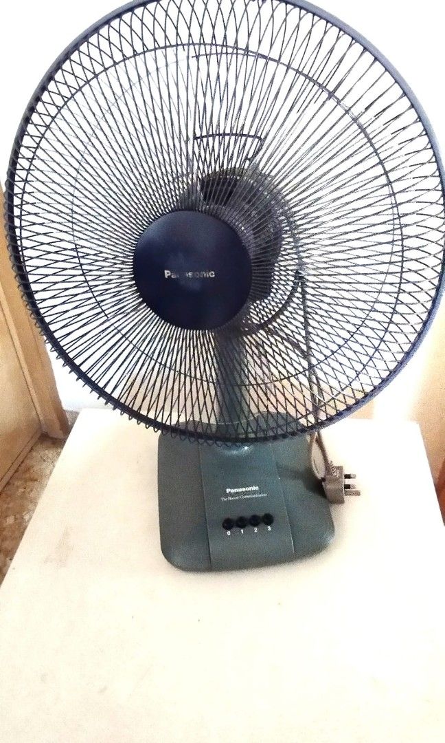 Strong wind fan (Marsiling), Furniture & Home Living, Lighting & Fans ...