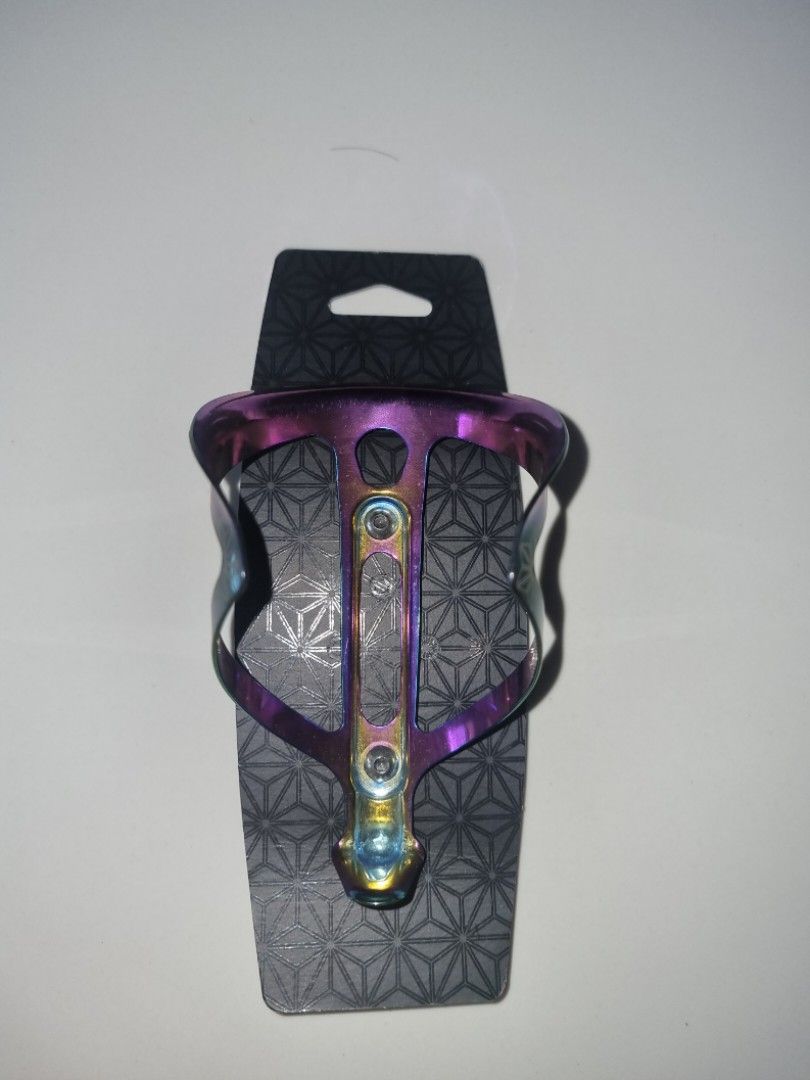 Supacaz Fly Cage - Oil Slick, Sports Equipment, Bicycles & Parts, Parts ...