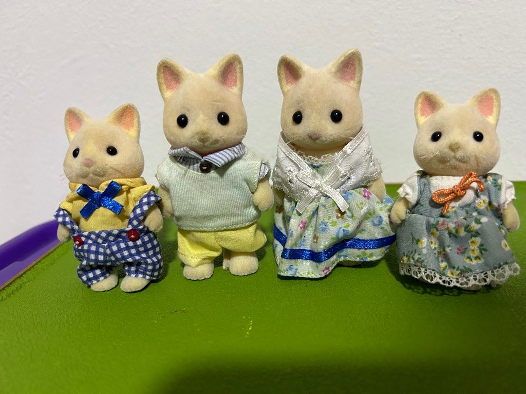 Sylvanian Family - Silk Cat, Hobbies & Toys, Toys & Games on Carousell