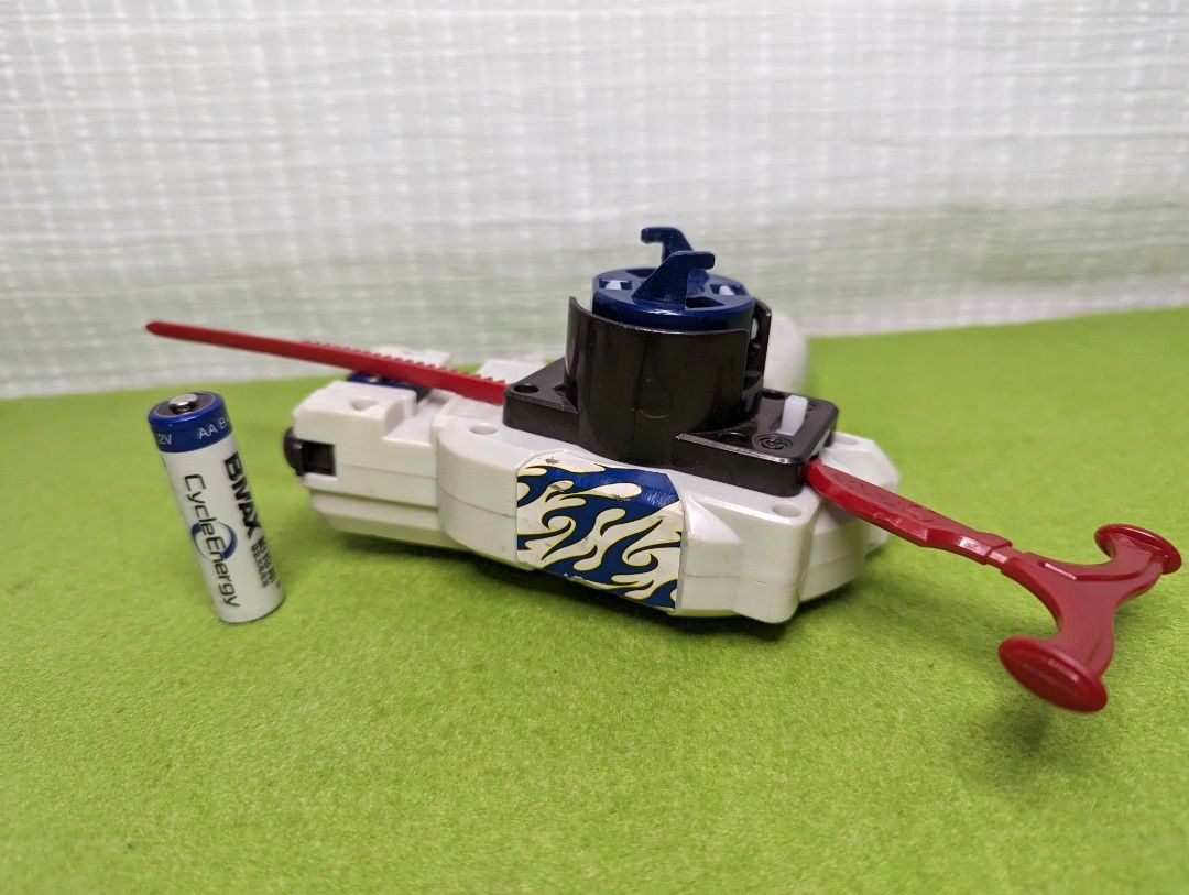 Tomy Beyblade BB54 Digital Power Launcher LL-Drago Ver., Hobbies & Toys ...