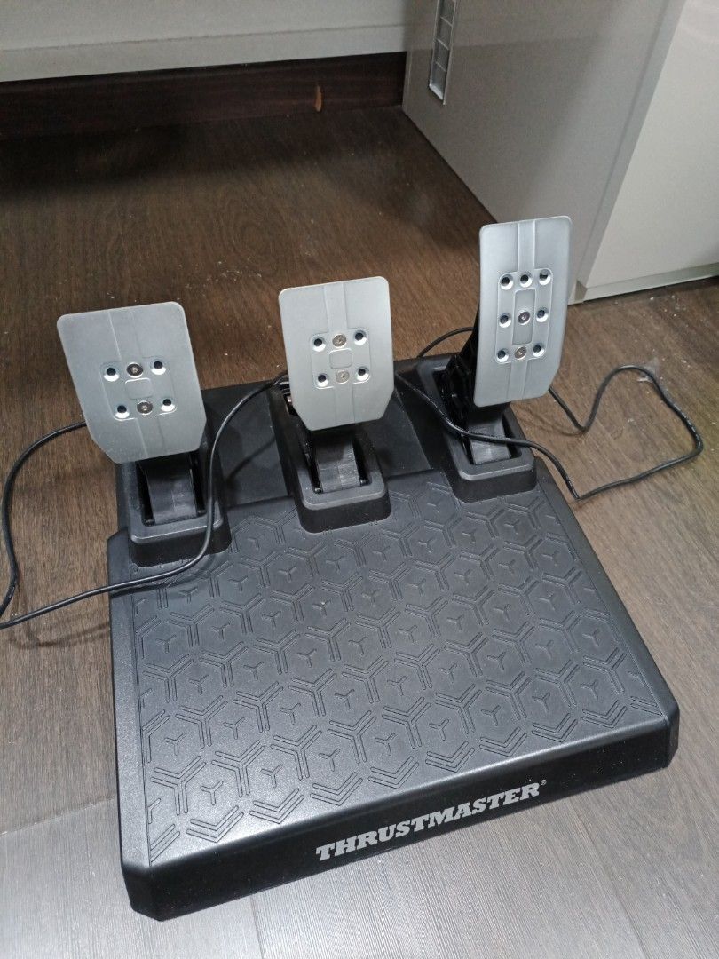 Thrustmaster T248 Racing Wheel with pedals, Video Gaming, Gaming ...