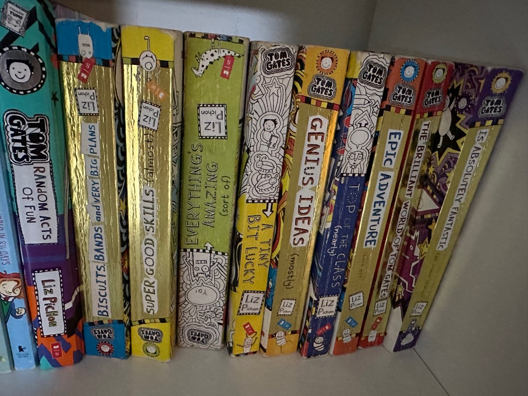 Tom gate series, Hobbies & Toys, Books & Magazines, Fiction & Non ...