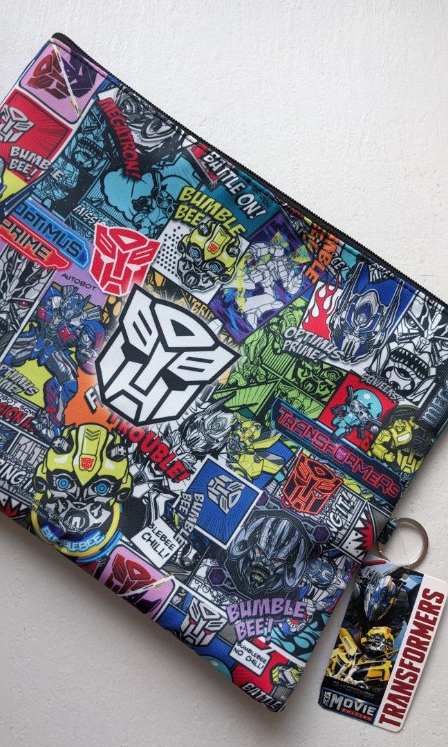 Transformers A4 folder - Official collector's merch, Hobbies & Toys ...