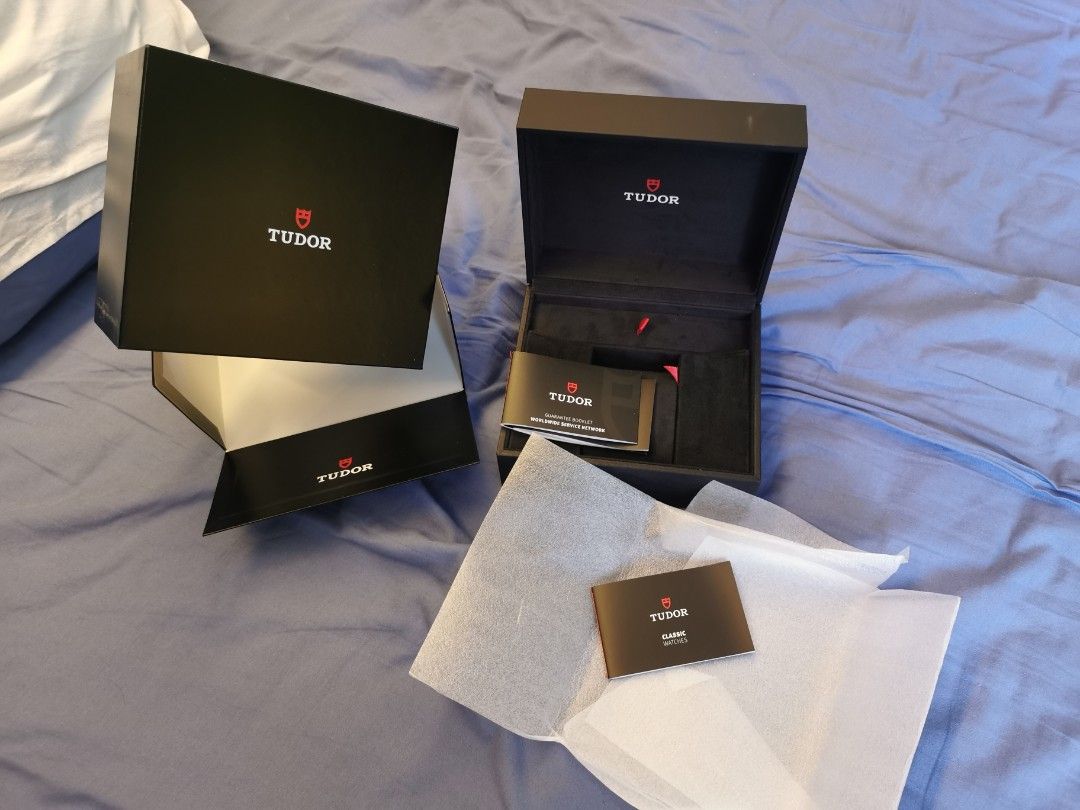 Tudor watch box 2021, 名牌, 手錶 - Carousell