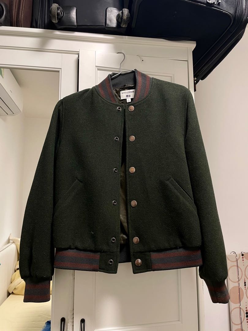 Uniqlo 棒球外套 baseball jacket, 女裝, 外套及戶外衣服 - Carousell
