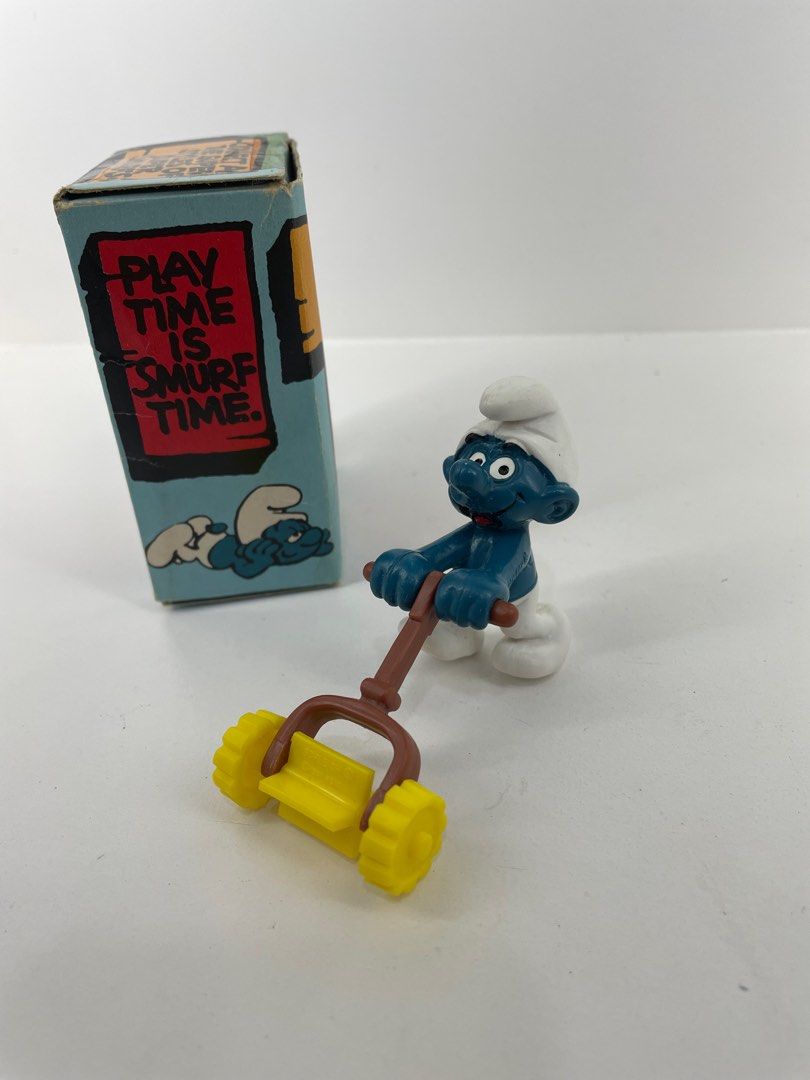 Vintage 1981 Super Smurf LAWN MOWER complete with BOX Schleich Peyo ...