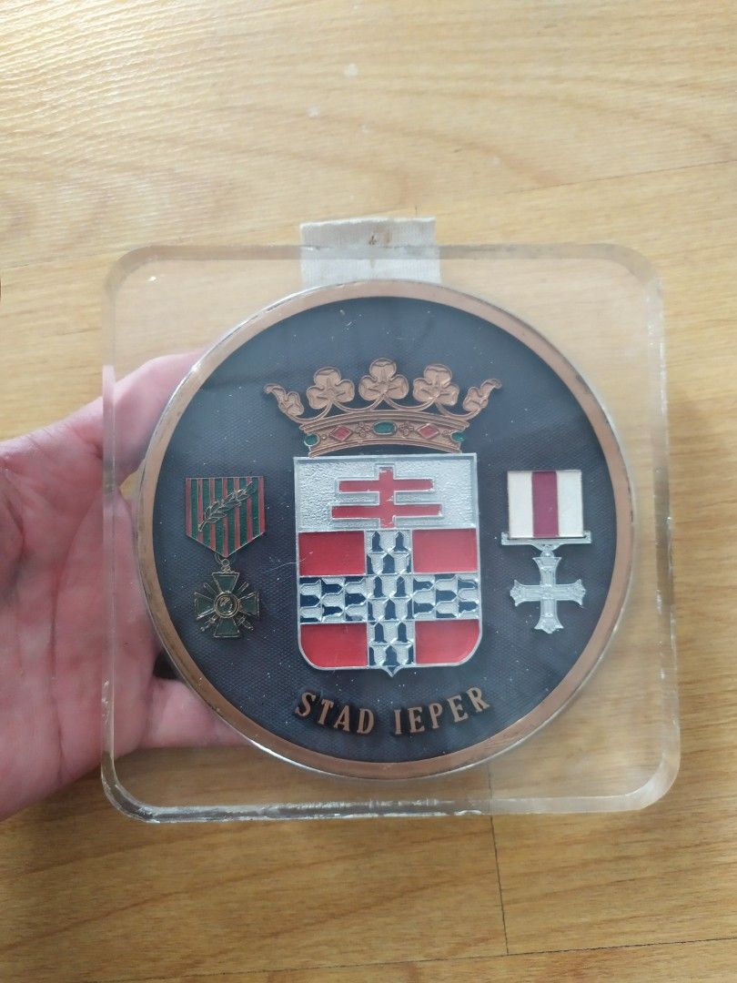 Vintage Belgium Stad Ieper Wall Decor, Hobbies & Toys, Collectibles ...