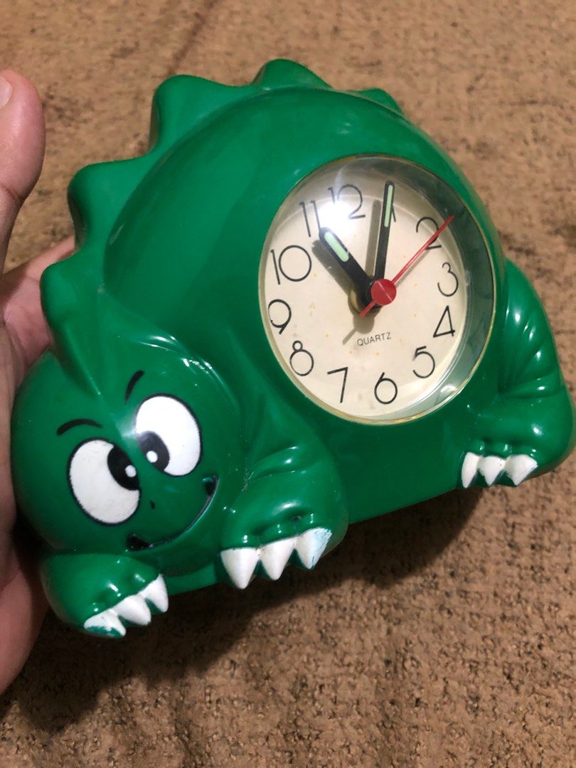 Vintage godzilla desk alarm clock, Hobbies & Toys, Memorabilia ...