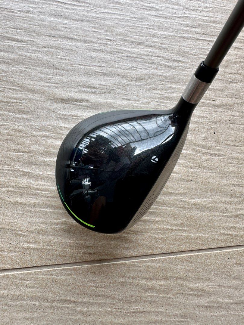 WTS Taylormade RBZ speedlite Fairway wood 3, Sports Equipment, Sports & Games, Golf on Carousell