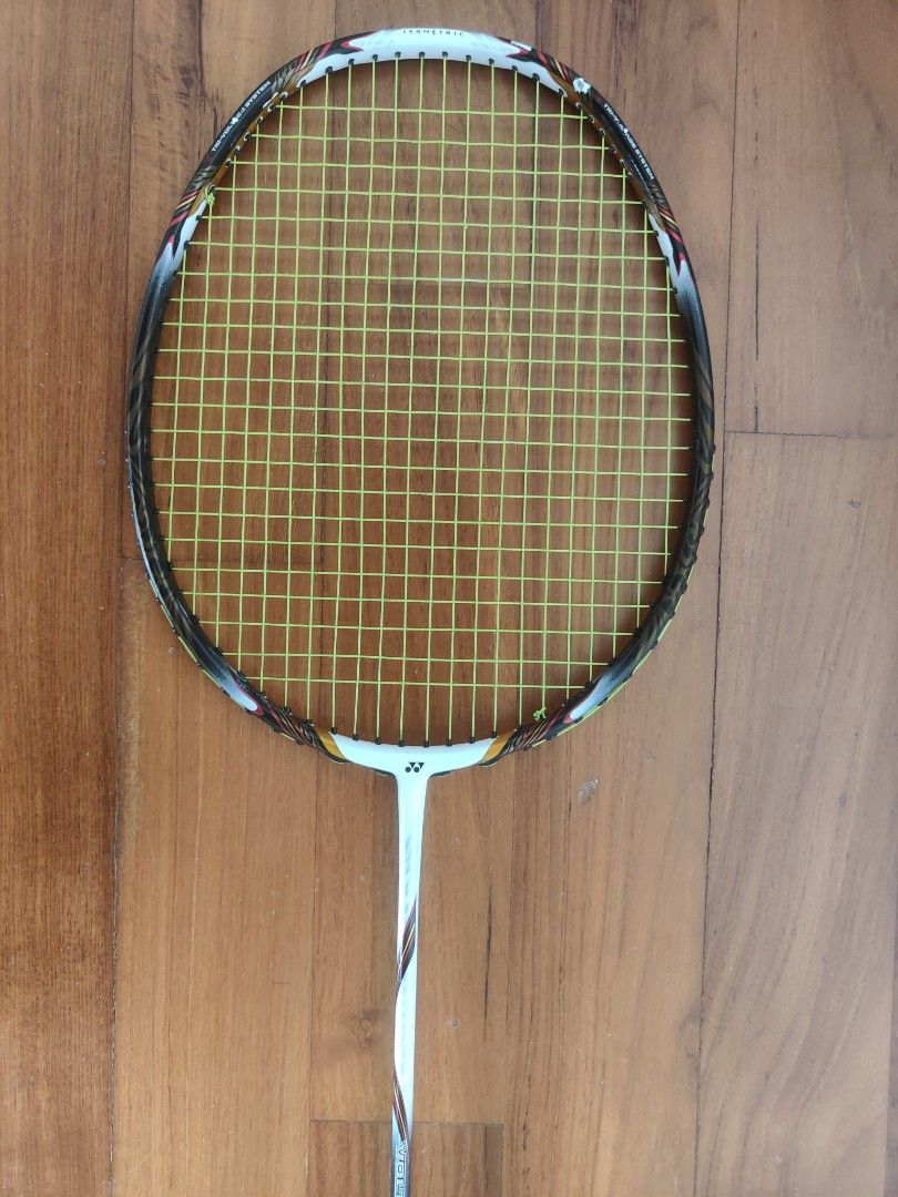 Yonex voltric 80 badminton racket, Sports Equipment, Sports & Games ...