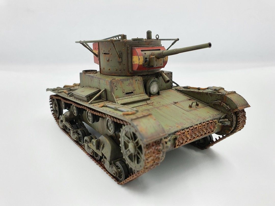 Zvezda Spanish T-26 1/35 assembled model kit, Hobbies & Toys, Toys ...