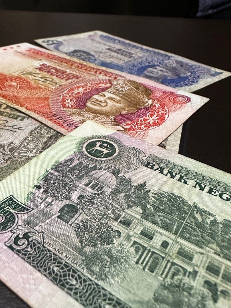 1 , 5 , 10 ringgit Malaysia old notes Aziz Taha SET, Hobbies & Toys ...