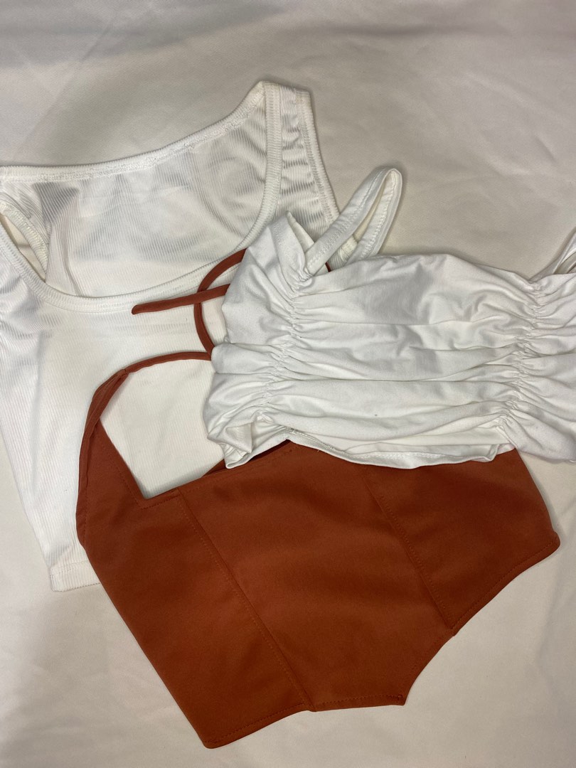 3 for 100 on Carousell