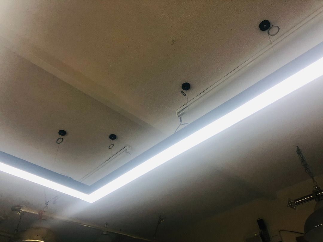 4x8ft MODERN STYLE RECTANGULAR LED LAMP, Sports Equipment, Other Sports ...