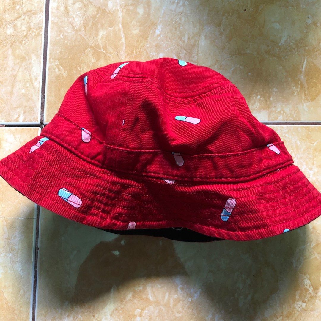 Akira Kaneda Capsule Bucket hat Reversible, Fesyen Pria, Aksesoris ...
