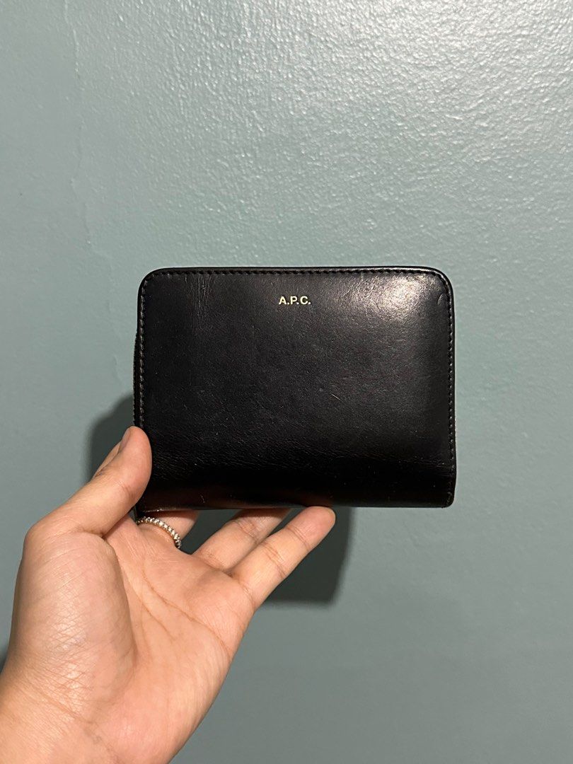 APC Emmanuelle Compact Wallet, Women's Fashion, Bags & Wallets, Wallets ...