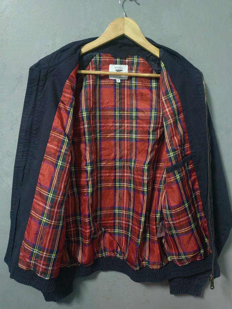 ARSENAL COACH JACKET, Men's Fashion, Coats, Jackets and Outerwear on ...