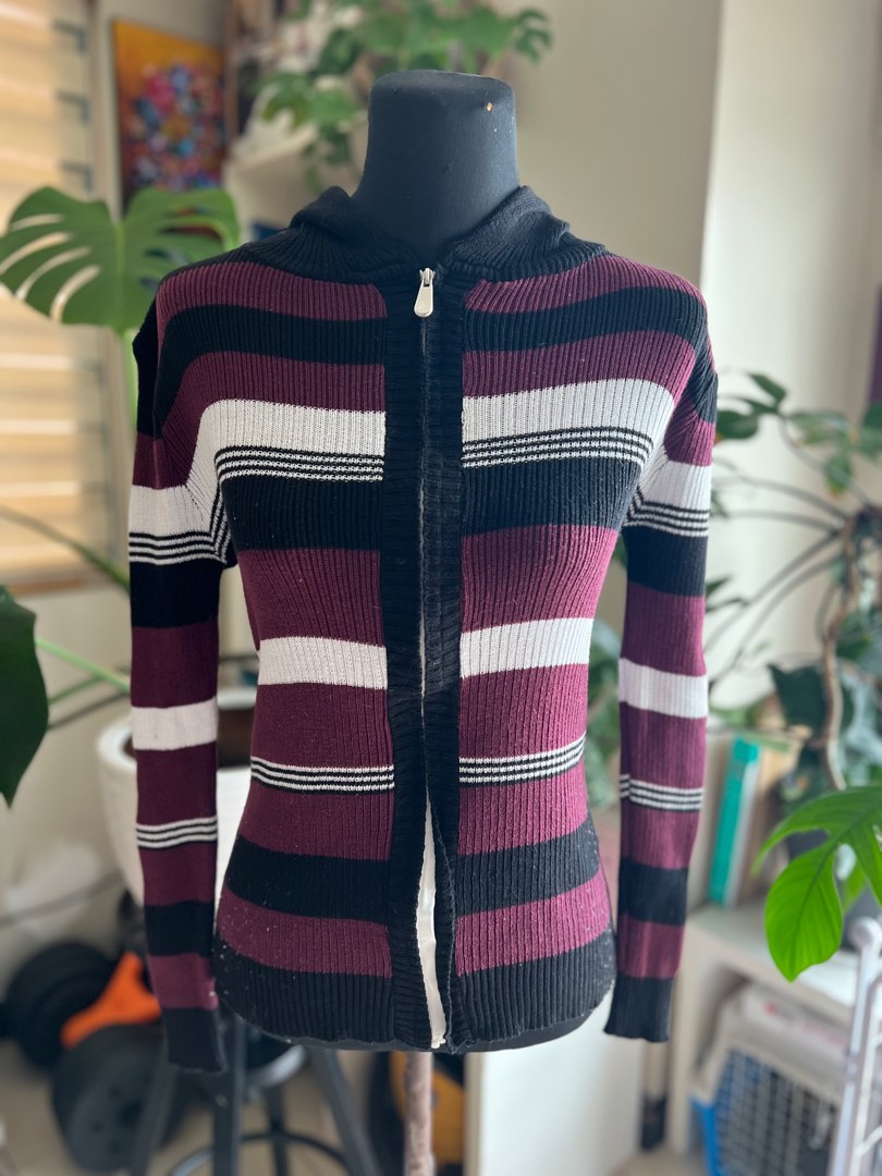 Baguio Knit Jacket with Hood on Carousell