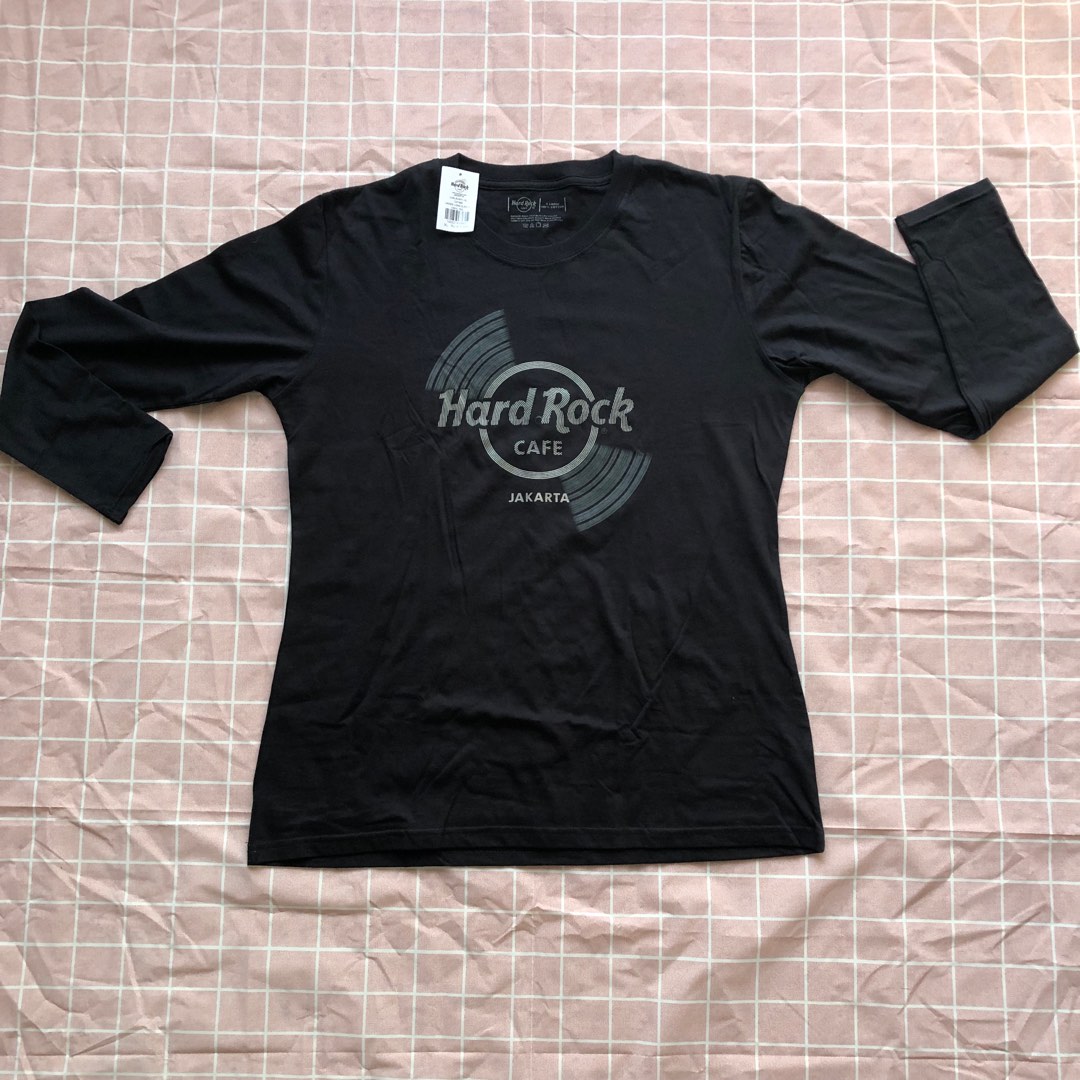Baju kaos hard rock jakarta rare, Fesyen Wanita, Pakaian Wanita, Atasan ...