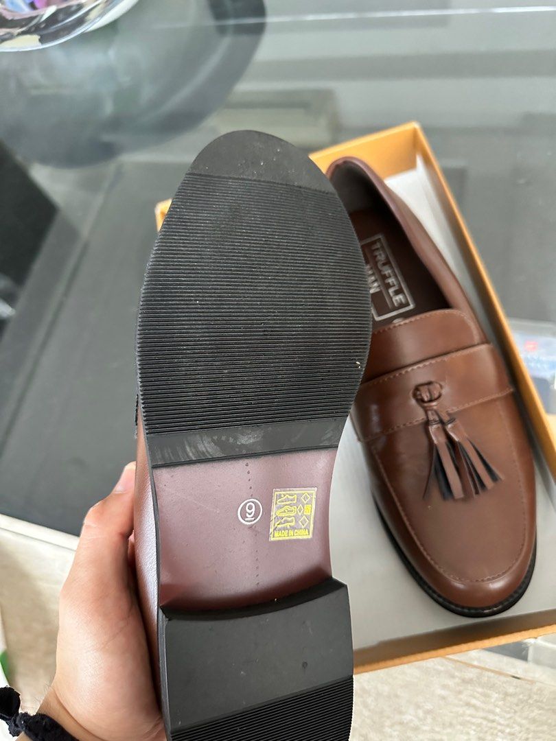 Brown Penny Loafers, Men's Fashion, Footwear, Dress Shoes on Carousell