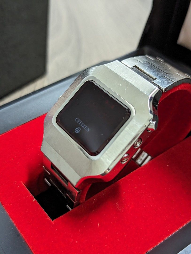 🇯🇵 CITIZEN CRYSTRON-LED QW-9002 VINTAGE LED WATCH 1976, Men's Fashion ...