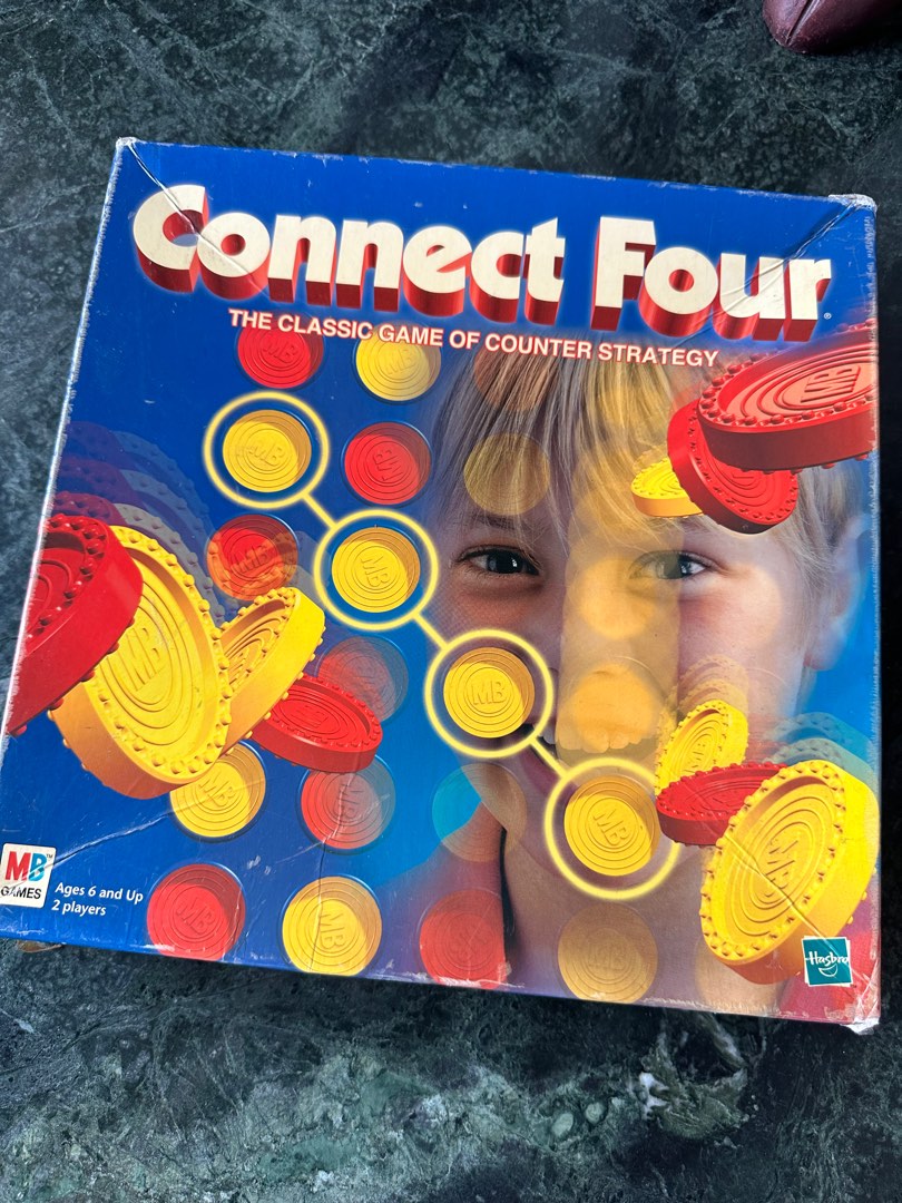 Connect Four Game, Hobbies & Toys, Toys & Games on Carousell