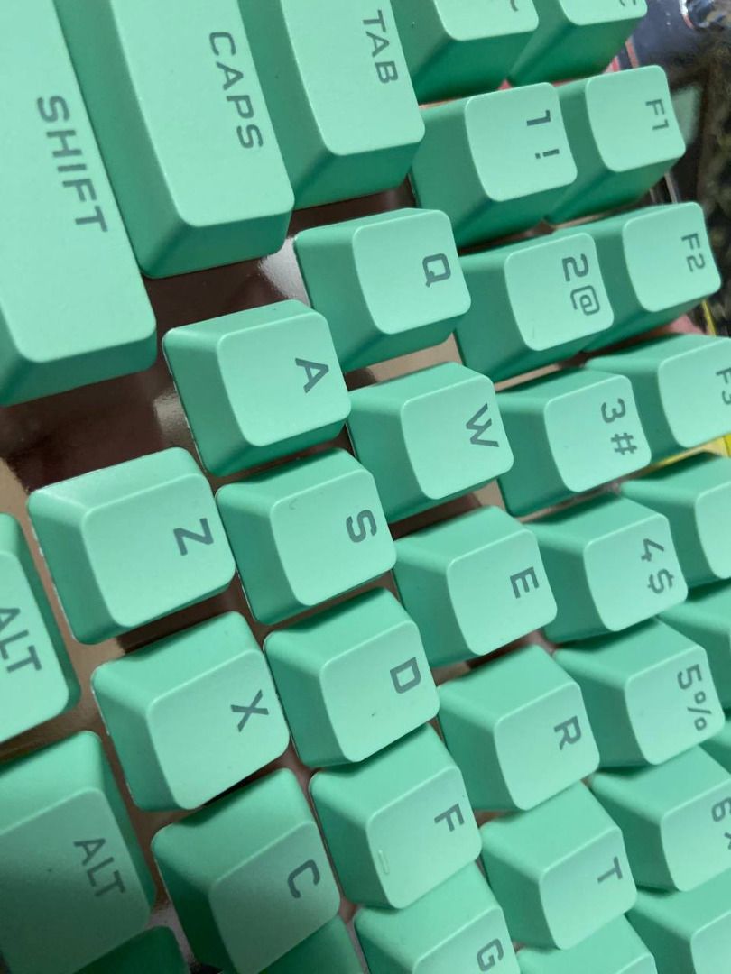 Corsair Double-Shot Pro Keycaps (Mint Green) on Carousell