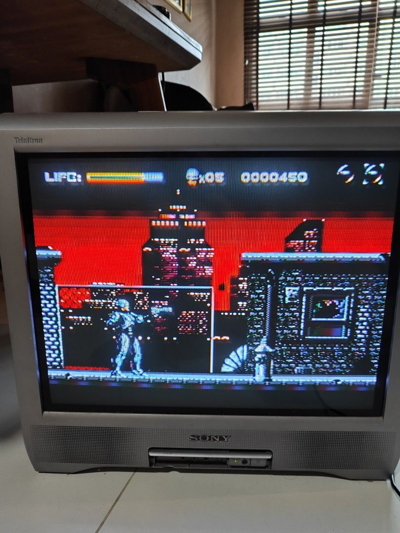 CRT 21 inch TV Sony Trinitron BT21M50 with remote, TV & Home Appliances ...