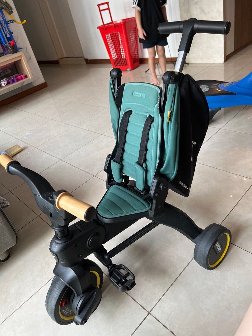 Donna trike bike, Babies & Kids, Going Out, Strollers on Carousell