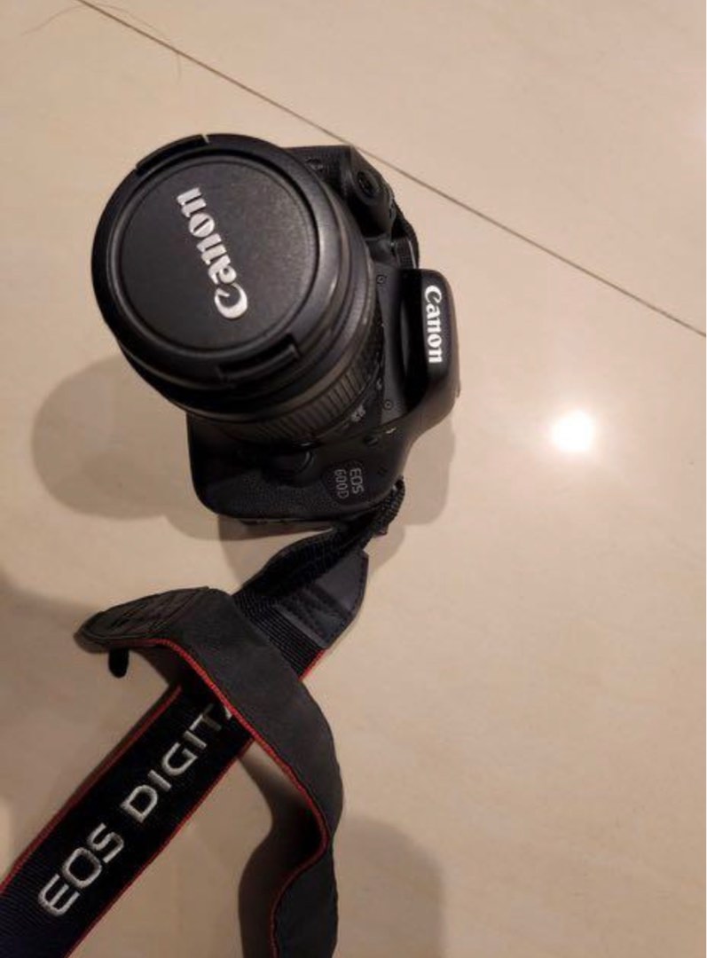 DSLR Canon EOS 600, Photography, Cameras on Carousell