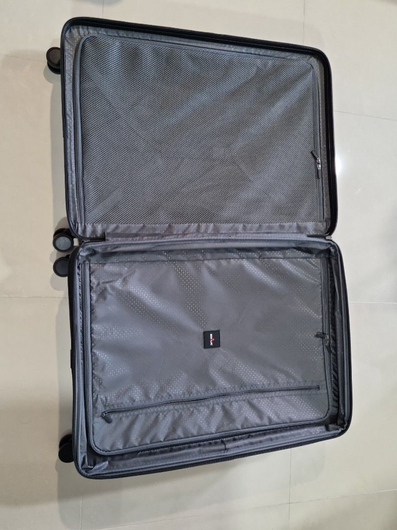 Echolac 32inch Luggage Bag, Hobbies & Toys, Travel, Luggage on Carousell