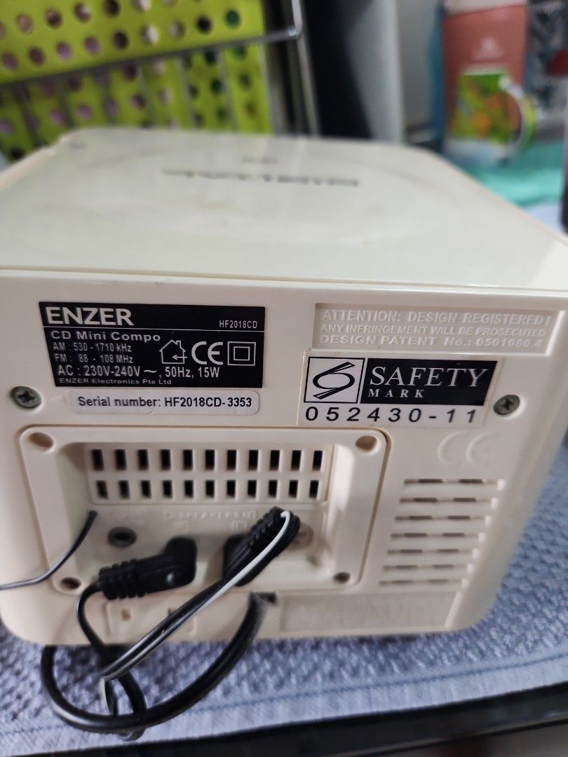 ENZER CD player/ radio, Audio, Portable Music Players on Carousell
